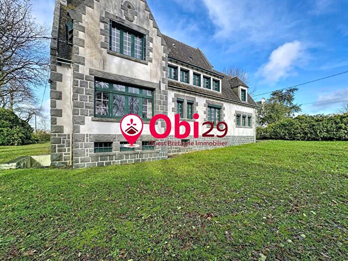 Maison à vendre - Châteaulin - 13 pièces - 11 chambres