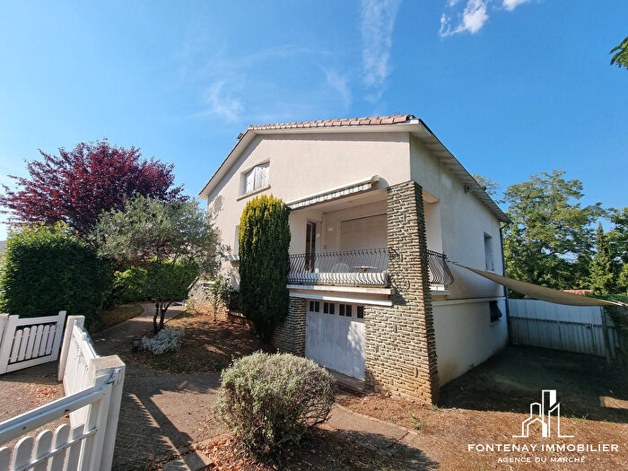 Maison 9 pièces à vendre à Fontenay-le-Comte, Le Porteau, Rabelais