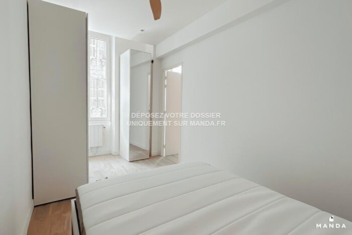 Appartement 4 pièces à Marseille 1er, Chapitre, à louer