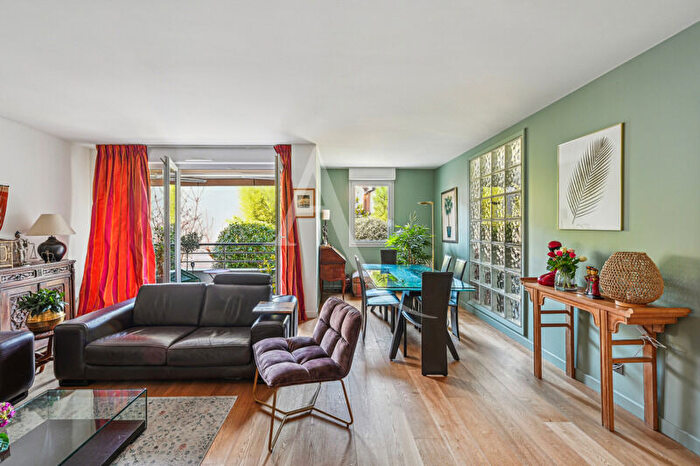 Appartement à vendre - Suresnes, République - 4 pièces - 3 chambres