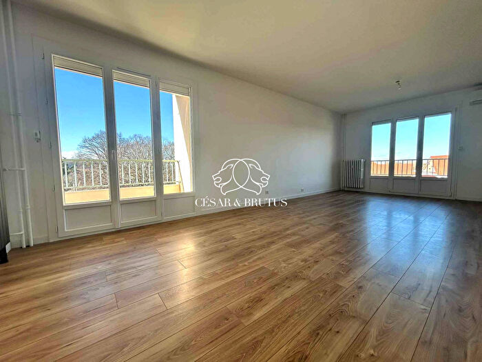 Appartement à vendre - La Verpillière - 3 pièces - 2 chambres