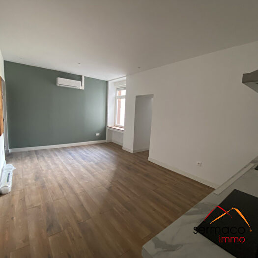 Appartement à louer - Sarreguemines - 2 pièces - 1 chambre