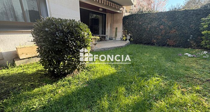 Appartement à vendre - Bourg-la-Reine, République - 4 pièces - 3 chambres