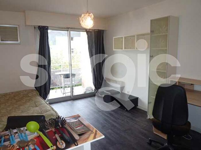 Appartement 1 pièce à Olivet, Larry, Coin Rond, Lorette, à louer