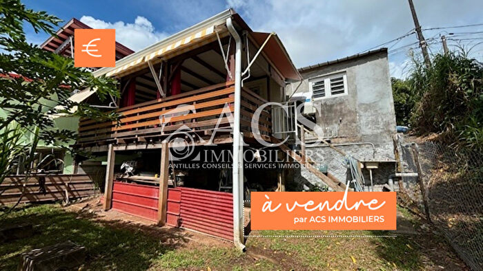 Maison à vendre - Rivière-Salée - 3 pièces - 2 chambres