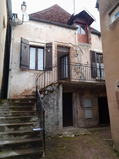 Maison à vendre - Semur-en-Auxois - 5 pièces - 2 chambres