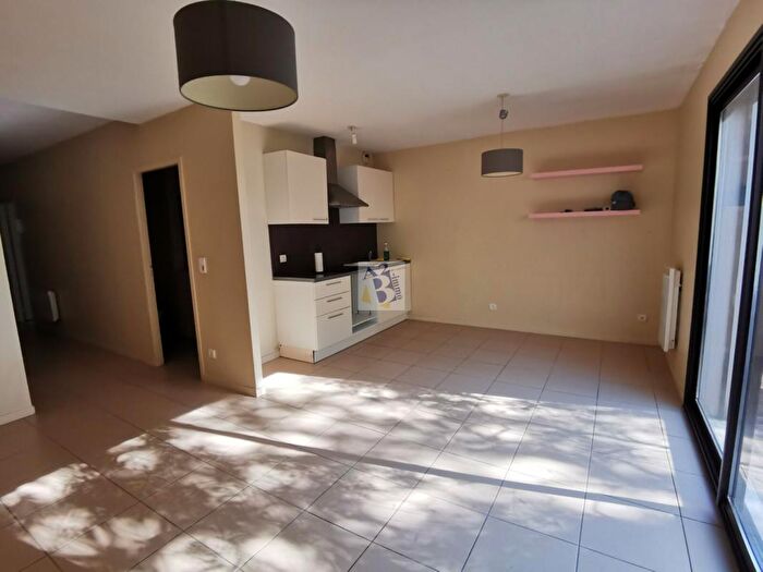 Appartement 2 pièces à Angoulême, Ma Campagne, à vendre