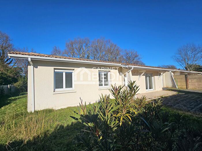 Maison à vendre - Biganos - 4 pièces - 3 chambres