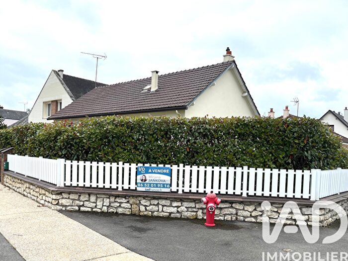 Maison à vendre - Toury - 5 pièces - 4 chambres