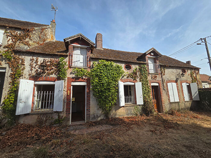 Maison 8 pièces à vendre à Thénisy