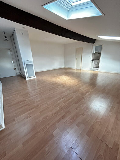 Appartement à louer - Bordeaux, Quinconces, Grands Hommes, Tourny - 1 pièce