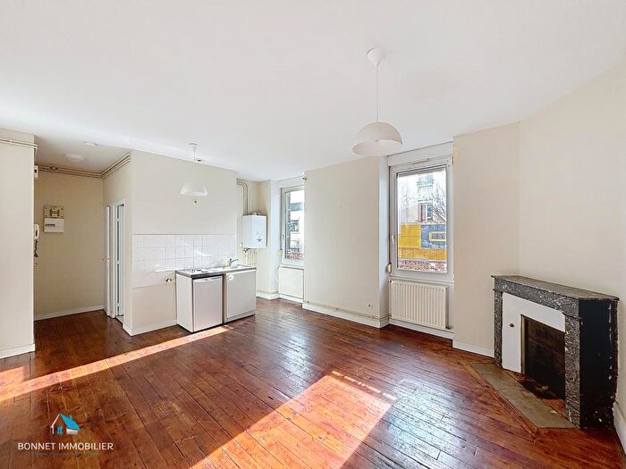 Appartement à vendre - Clermont-Ferrand, Delille, Cathédrale, La Gare - 3 pièces - 2 chambres