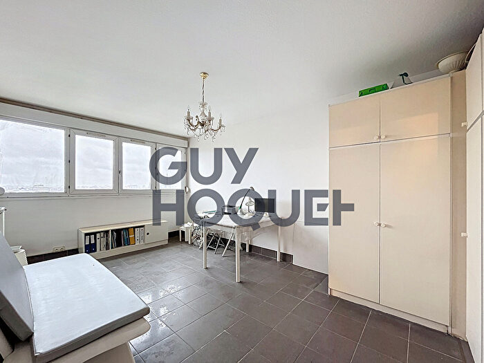 Appartement à vendre - Vitry-sur-Seine, Centre-ville - 3 pièces - 2 chambres