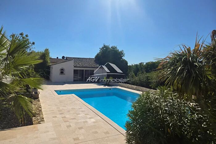 Maison à vendre - Alès - 7 pièces - 5 chambres