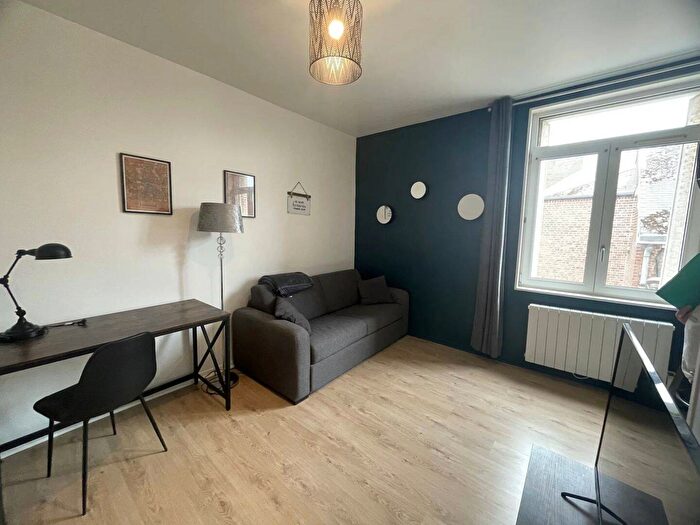 Europe-Remicourt, Saint-Quentin - Appartement 1 pièce à louer