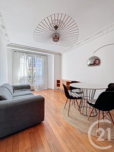 Appartement à louer - Paris e , Gambetta - 3 pièces - 2 chambres