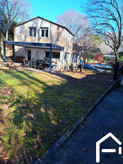 Maisons à vendre et appartements à louer - 1