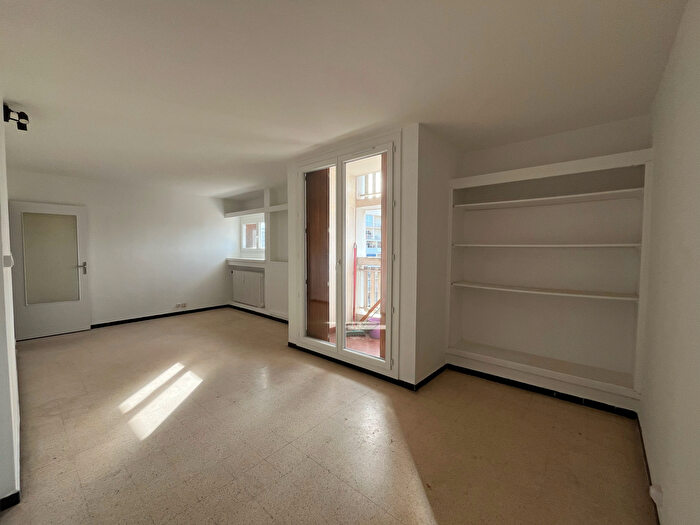 Appartement à louer - Marseille e , Baille - 1 pièce