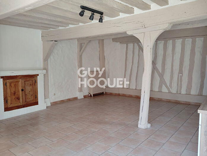 Maison à louer - Auxerre, Centre-ville - 3 pièces - 2 chambres