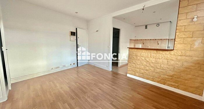 GrenierPoint du Jour, Boulogne-Billancourt : Appartement 1 pièce à louer