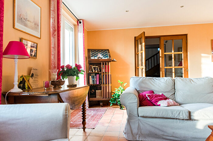 Maison à vendre - Roye - 10 pièces - 7 chambres