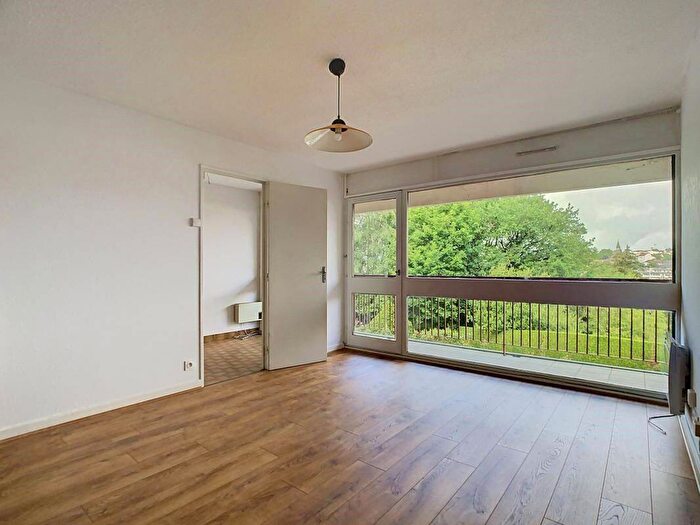 Appartement 1 pièce à louer - Aristide Briand, Aurillac