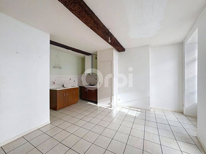 Appartement à louer - Centre-Faubourgs Sud, Chaumont - 1 pièce