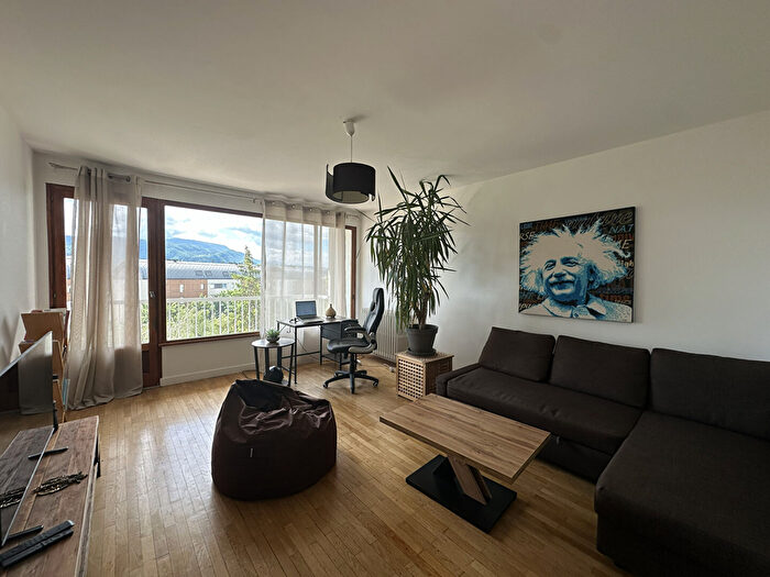 Annecy, Parc des Sports, Fier - Appartement 3 pièces à louer