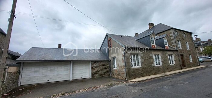 Maison à vendre - Landelles-et-Coupigny - 9 pièces - 7 chambres