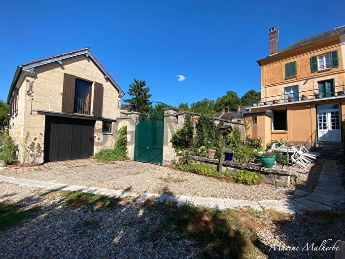 Maison à vendre - Magny-en-Vexin - 6 pièces - 4 chambres