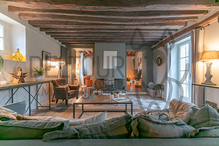 Maison à vendre - Mauperthuis - 11 pièces - 6 chambres