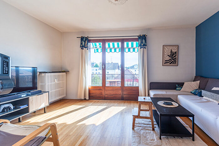 Appartement 2 pièces à vendre à Annecy, Parc des Sports, Fier