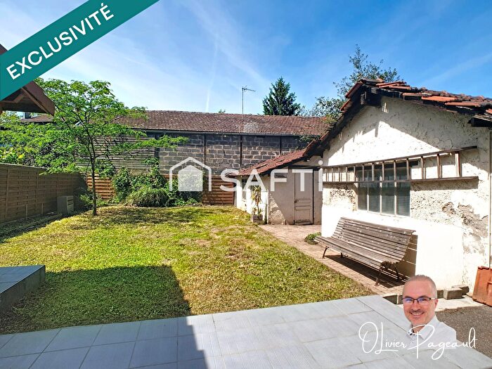 Appartement 4 pièces à vendre - Vénissieux, Centre-ville