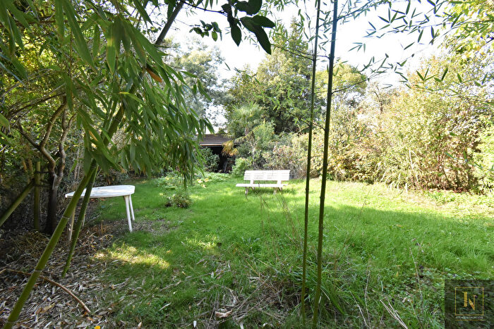 Maison à vendre - Nantes, Sainte-Thérèse, Rond-Point de Vannes - 7 pièces - 4 chambres