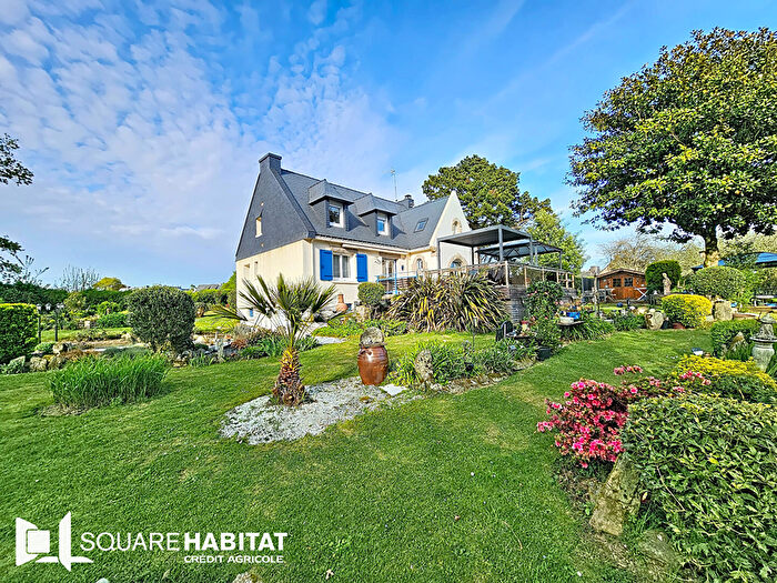 Maison à vendre - Saint-Nolff - 7 pièces - 5 chambres