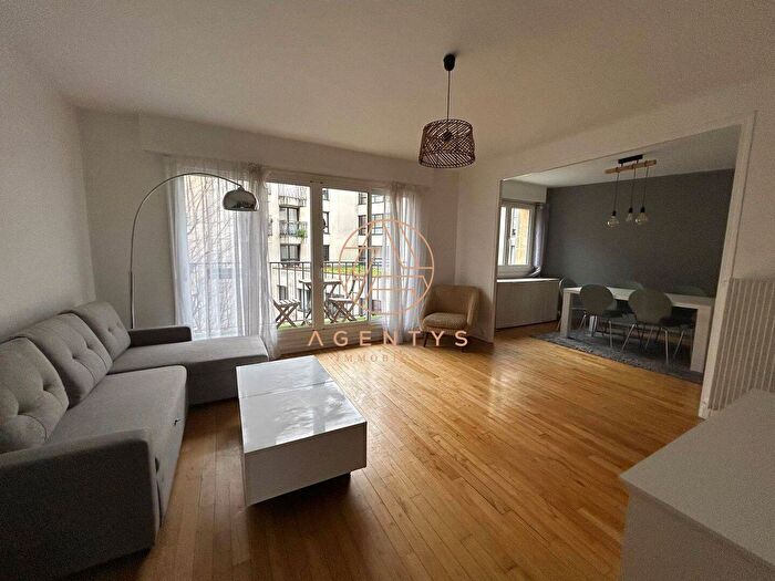 Appartement à louer - Nogent-sur-Marne - 3 pièces - 2 chambres