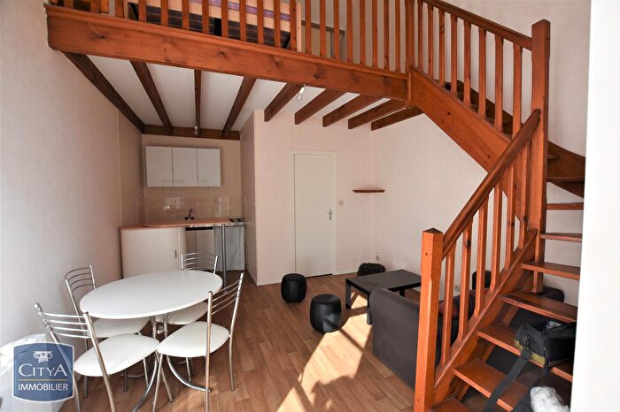 Appartement 1 pièce à Cholet, Notre Dame, à louer