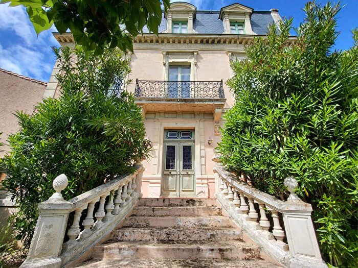 Maison 13 pièces à vendre - Marseillette
