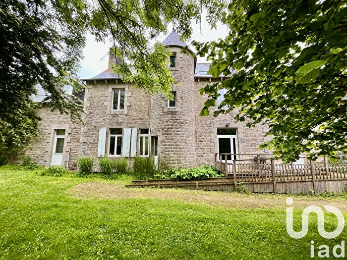 Maison à vendre - Loguivy-Plougras - 18 pièces - 12 chambres