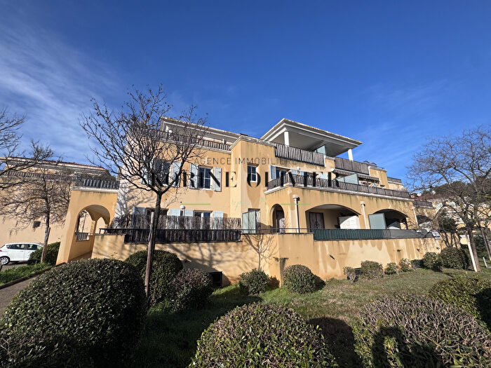 Appartement à louer - Aix-en-Provence, Les Milles - 3 pièces - 2 chambres