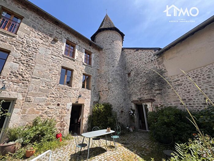 Eymoutiers : Maison 8 pièces à vendre