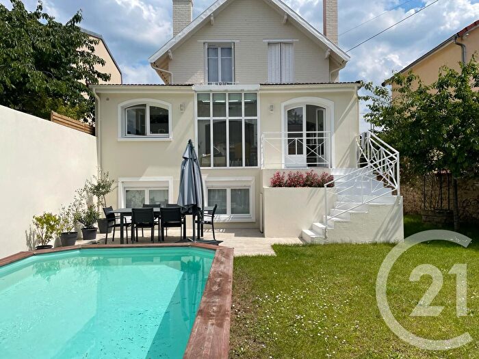 Maison 5 pièces à Saint-Maur-des-Fossés, Adamville, à vendre