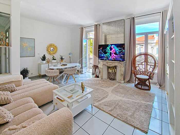 Cannes, Centre-ville : Appartement 4 pièces à vendre