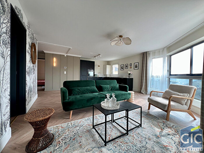 Appartement à vendre - Caen, Haie Vigné - 4 pièces - 2 chambres