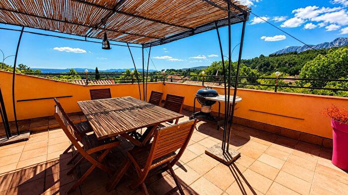 Maison 4 pièces à vendre - Puyloubier