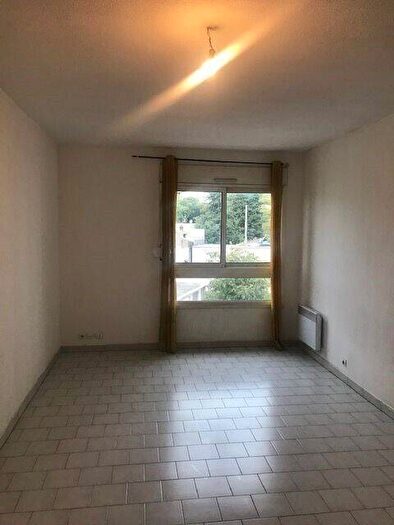 Appartement à louer - Alouette, Nîmes - 1 pièce