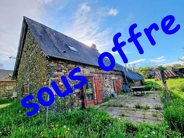 Maison à vendre - Chamboulive - 8 pièces - 6 chambres