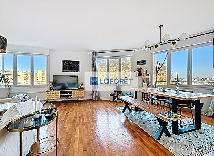 Appartement à vendre - Brest, Saint-Marc, Kérampéré - 5 pièces - 3 chambres