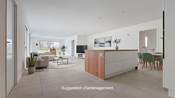 Maison à vendre - Saint-Sauveur-dAunis - 5 pièces - 4 chambres