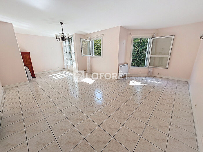 Appartement à vendre - Villejuif, Centre-ville - 4 pièces - 3 chambres